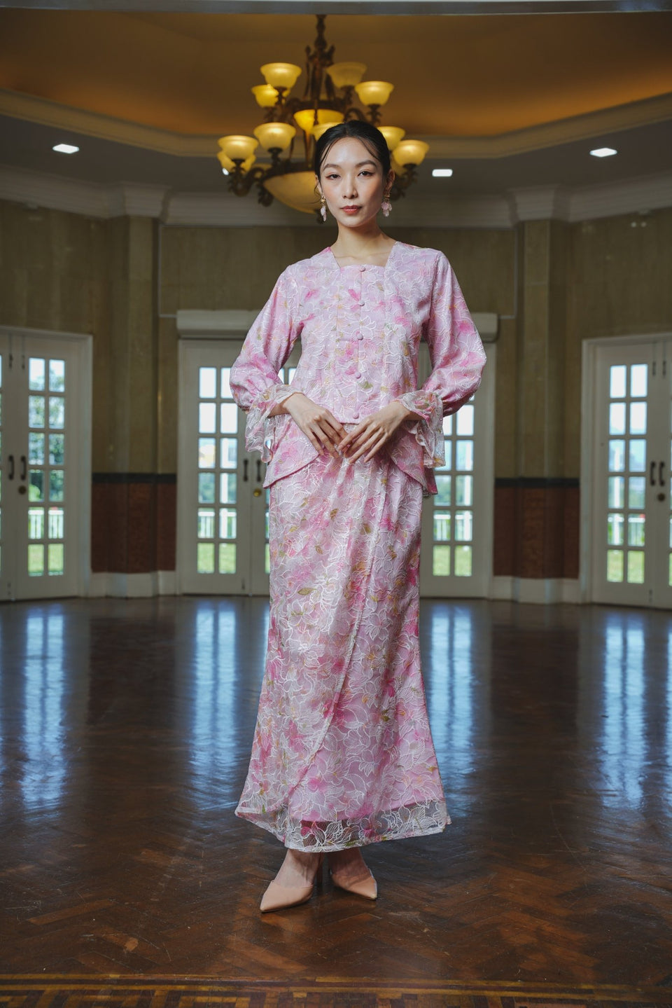 The Lumiere Collection - Women Valencia Kebaya Set in Ballerina Pink ...